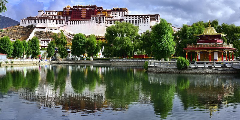 Tibet Trekking from Old Tingri to Everest BC